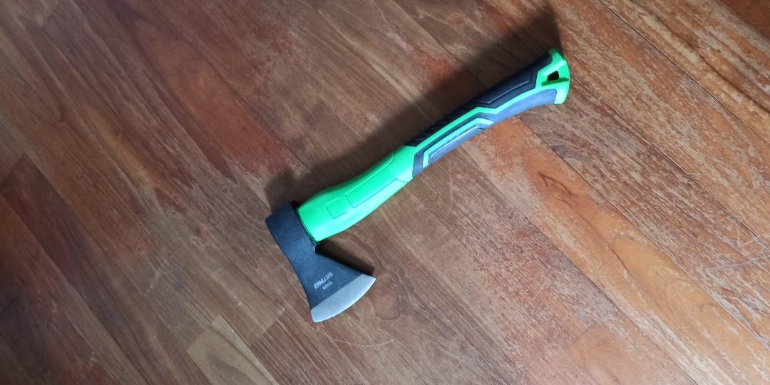 Brand New Axe axe chop cut splinter remove wood trees clear bushes ...