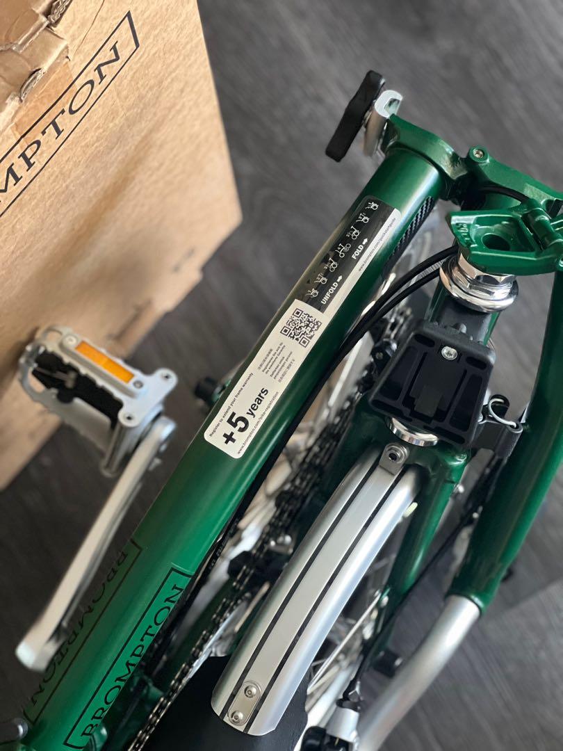 Brompton M2L Racing Green 2022 Brompton Junction Singapore set, Sports ...