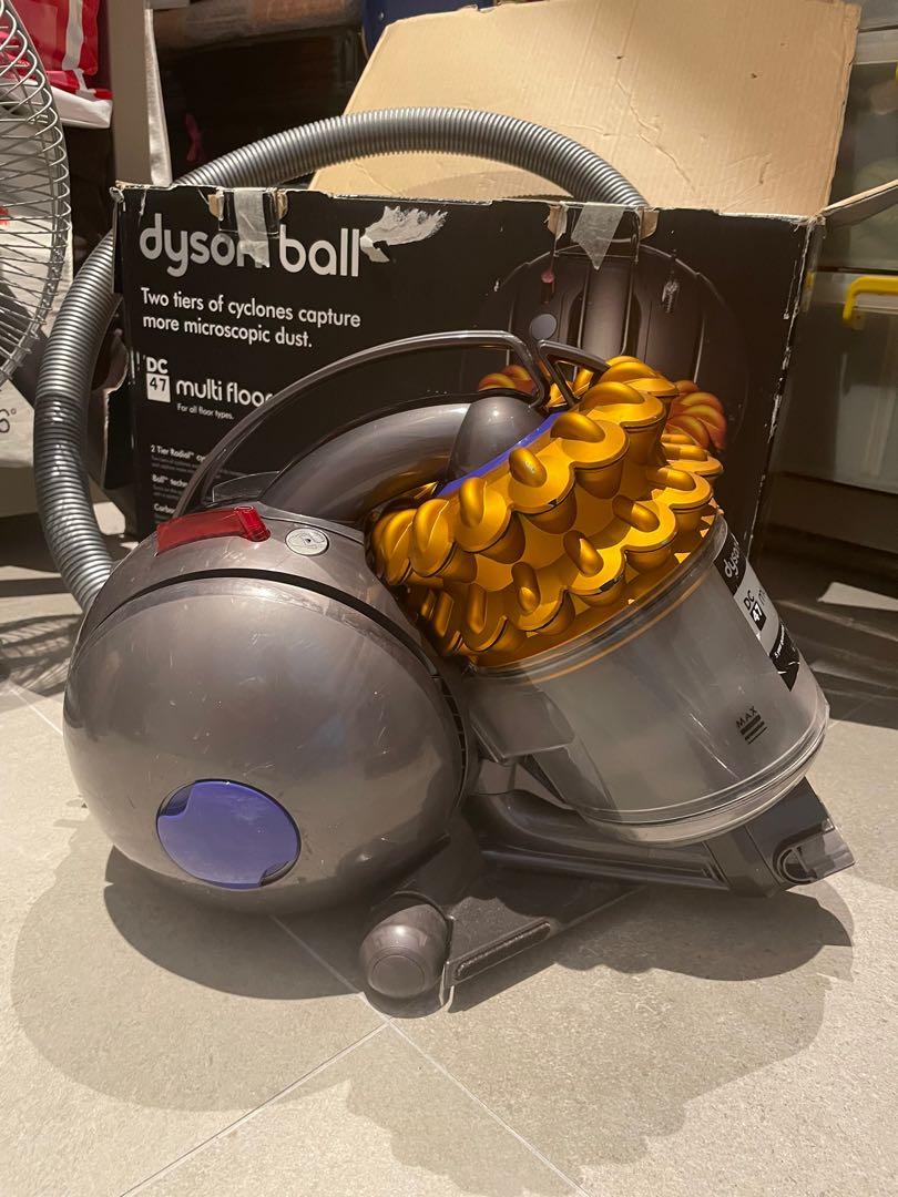 Dyson Vacuum Cleaner DC47, TV & Home Appliances, Vacuum Cleaner ...