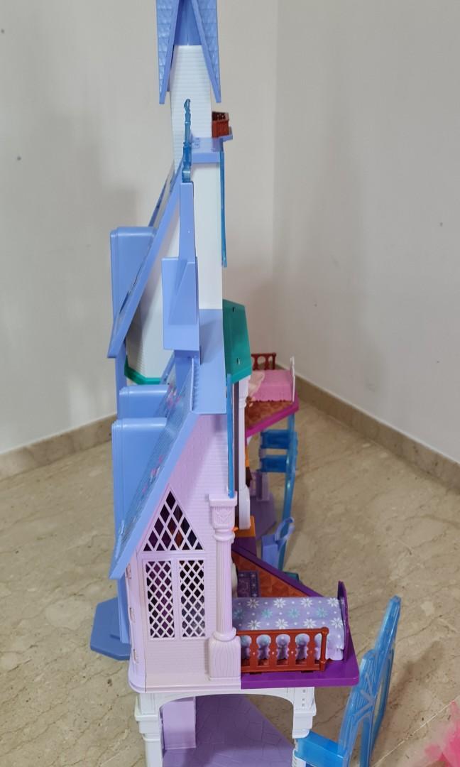 Elsa frozen theme original home - Ultimate Arendelle Castle Disney ...