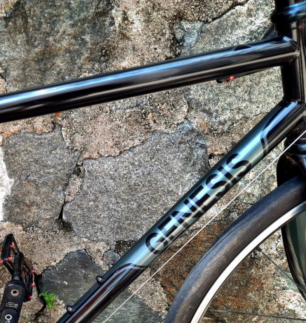 Genesis Equilibrium Black Stealth Steel Roadbike, Sports Equipment ...