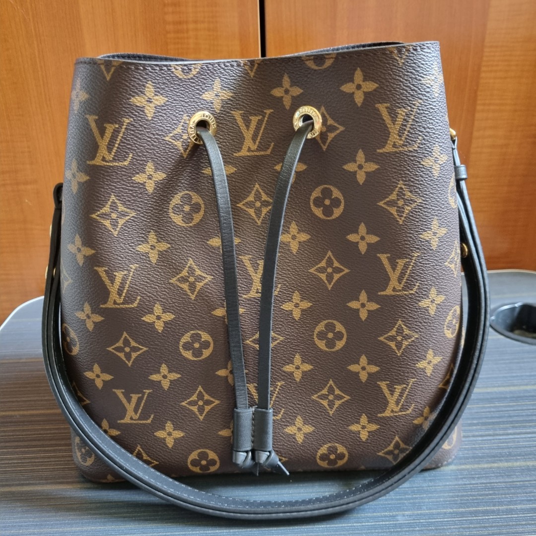 Louis Vuitton Neo noe (black), Luxury, Bags & Wallets on Carousell