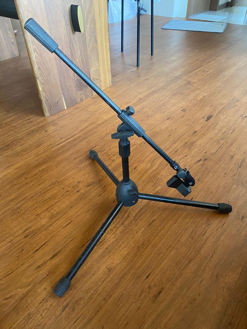 Microphone stand (Low boom arm), Hobbies & Toys, Music & Media, Music ...