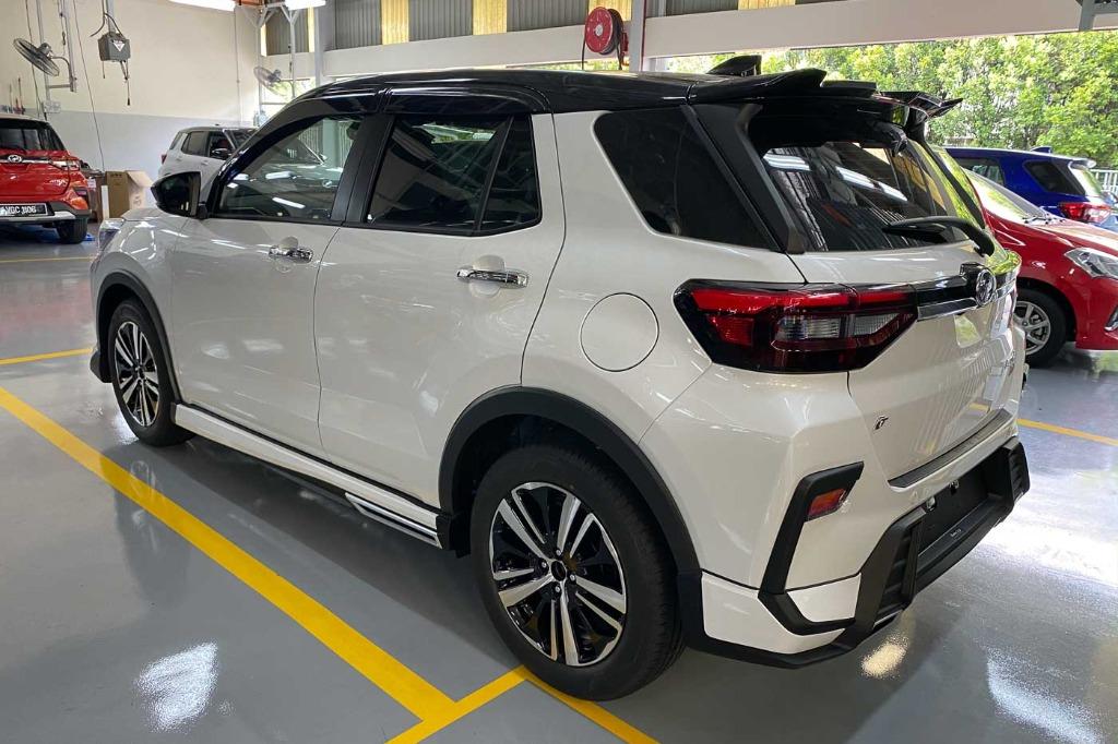 Perodua Ativa Gear Up Bodykit with spray color, Auto Accessories on ...