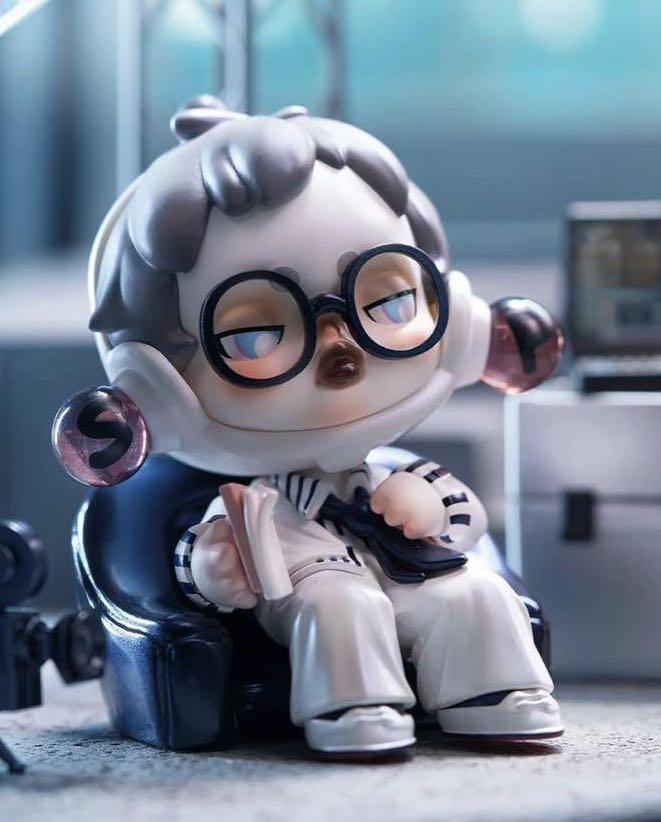 [PO] cool director (action cut hidden skullpanda), Hobbies & Toys, Toys ...