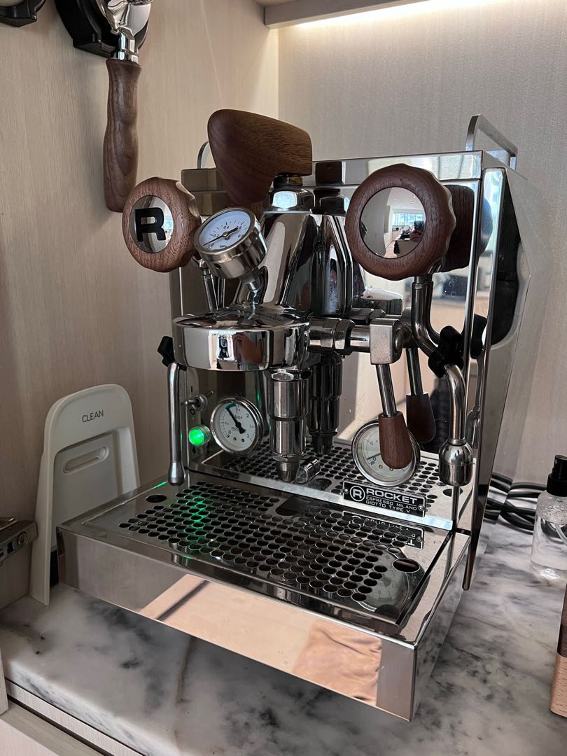 Rocket giotto type V coffee machine, TV & Home Appliances, Kitchen ...