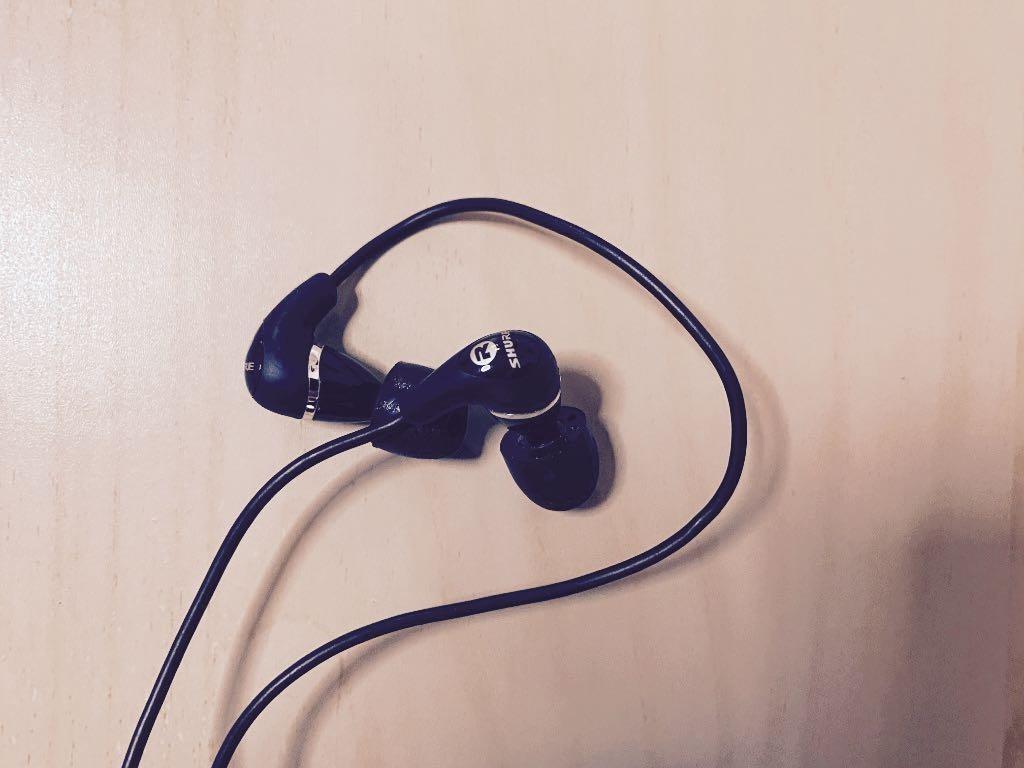 SHURE SE310 (IEM) with Bluetooth module, Audio, Earphones on Carousell
