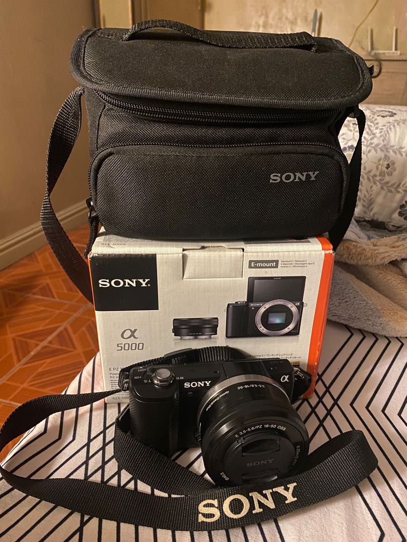 Sony A5000 Power Zoom Lens Kit, Photography, Cameras on Carousell