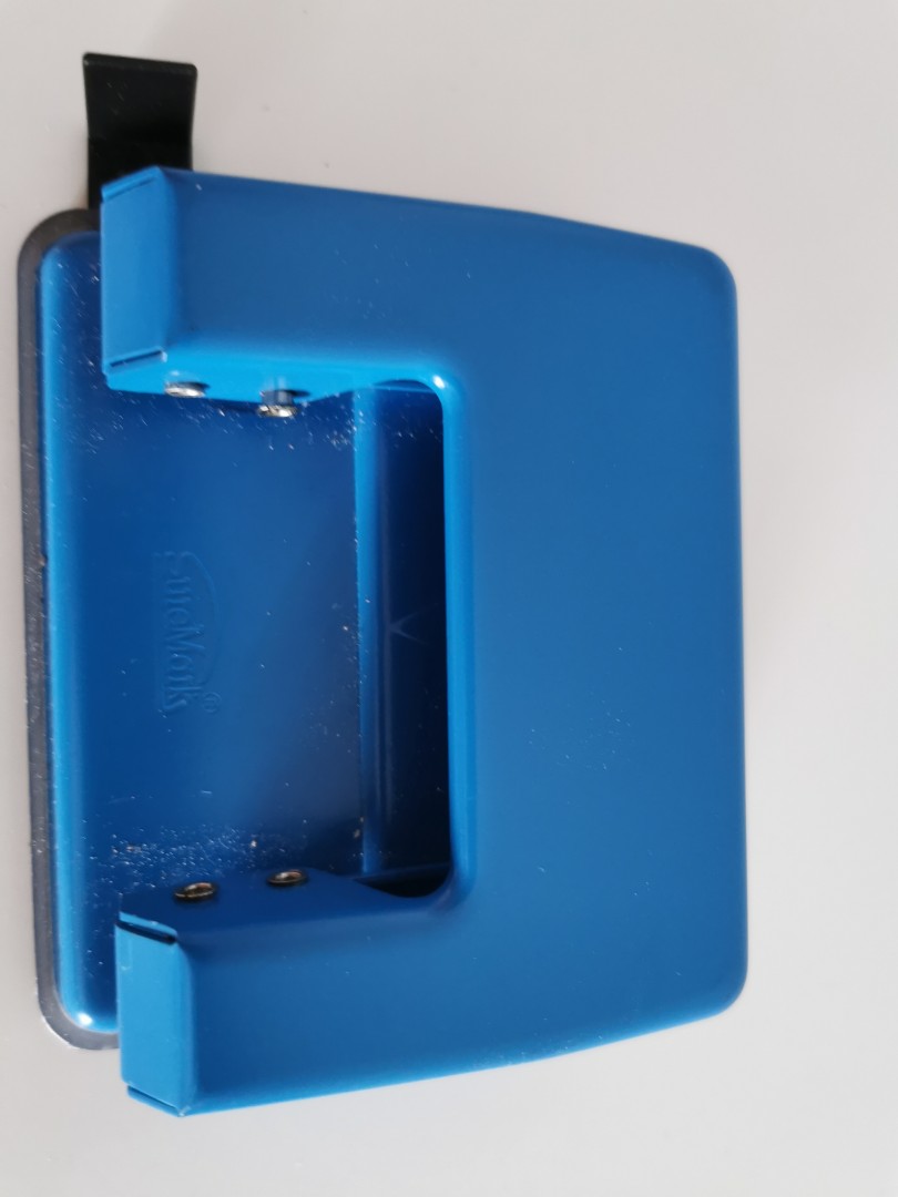 Suremark 2 Hole Punch with Guide, Hobbies & Toys, Stationery & Craft ...