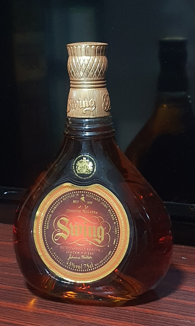 Vintage Johnnie Walker Swing, Food & Drinks, Alcoholic Beverages on ...