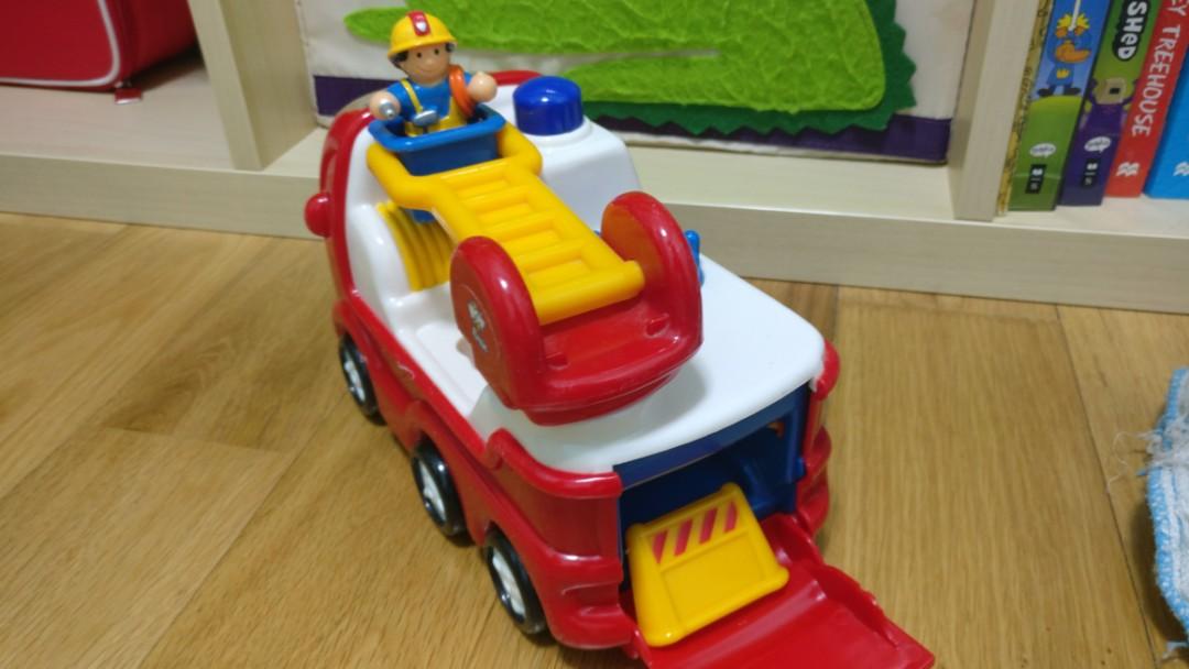 WOW Toys (Ambulance, Fire Truck, Police Car, Police Helicopter ...