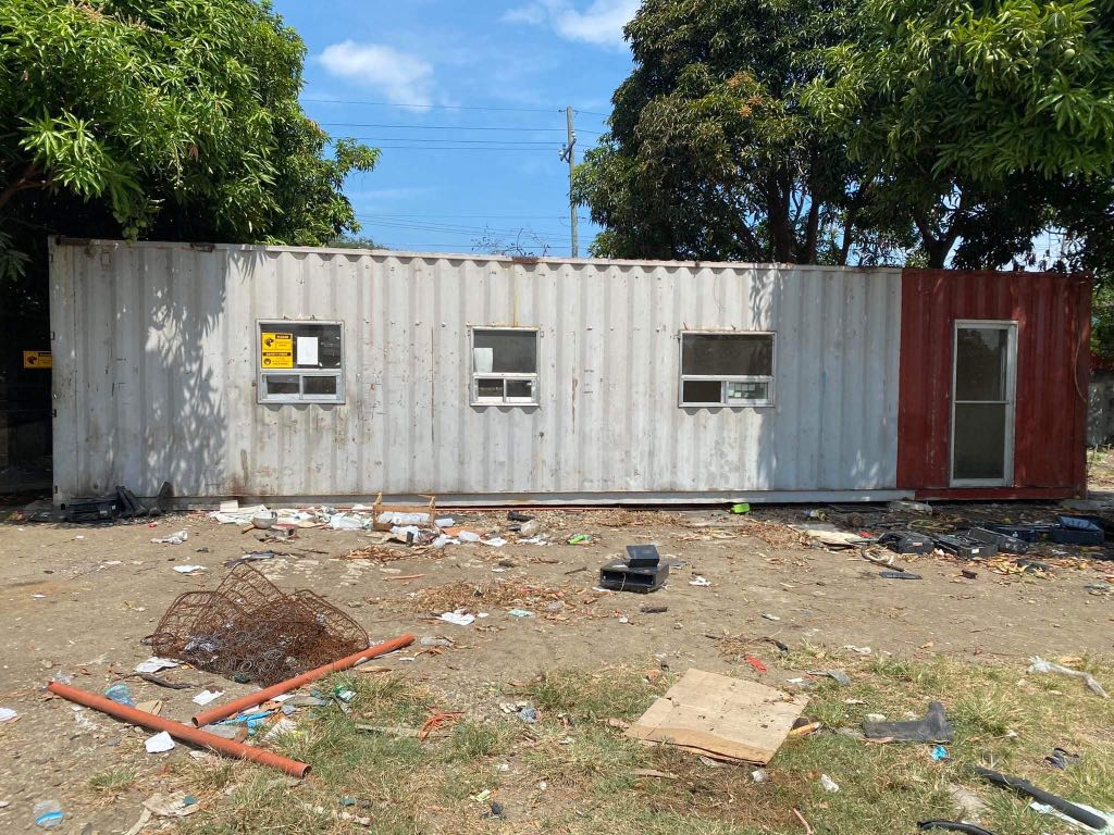 40ft Container Van, Commercial & Industrial, Industrial Equipment on ...