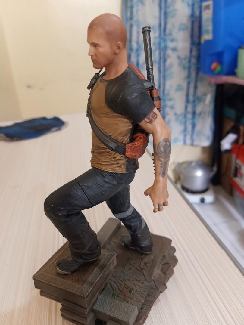 Action Figure Infamous 2, Hobbies & Toys, Toys & Games on Carousell