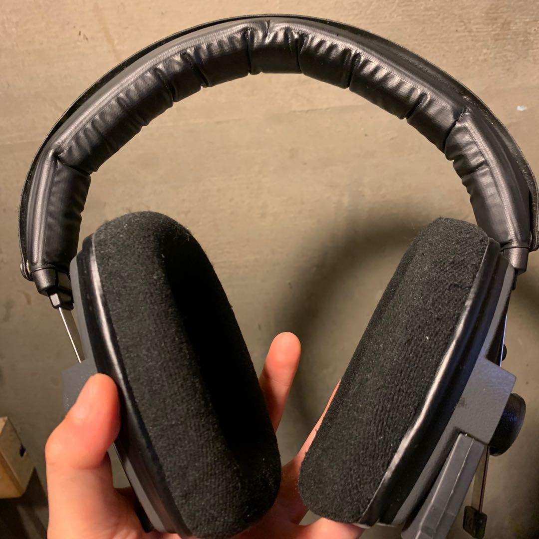 Beyerdynamic DT 150 Studio Monitoring Headphones [DT150], Audio ...