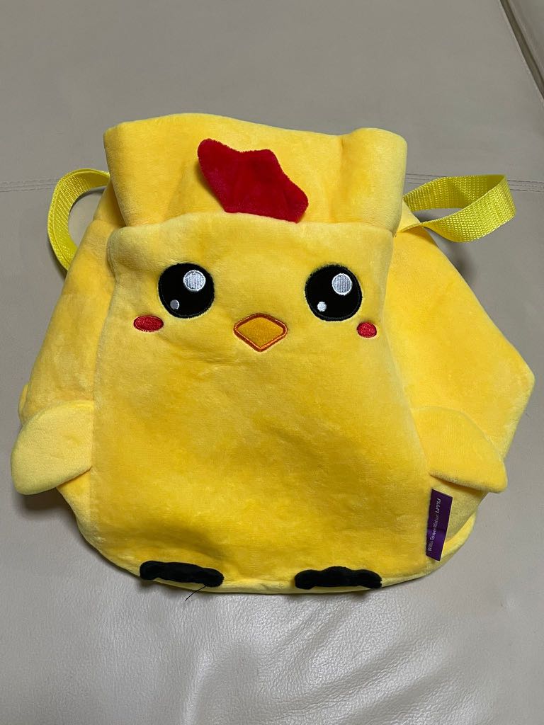 Brand New Cutie Chicky Bucket Bag, Women's Fashion, Bags & Wallets, Shoulder Bags on Carousell