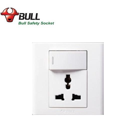 Bull G06E205 Switch and Socket Combined, TV & Home Appliances ...