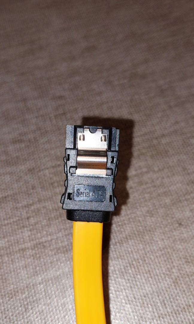 Crimping SATA連接線兩條, 電腦＆科技, 電腦周邊及配件, 電腦線、轉接線及轉換器 - Carousell