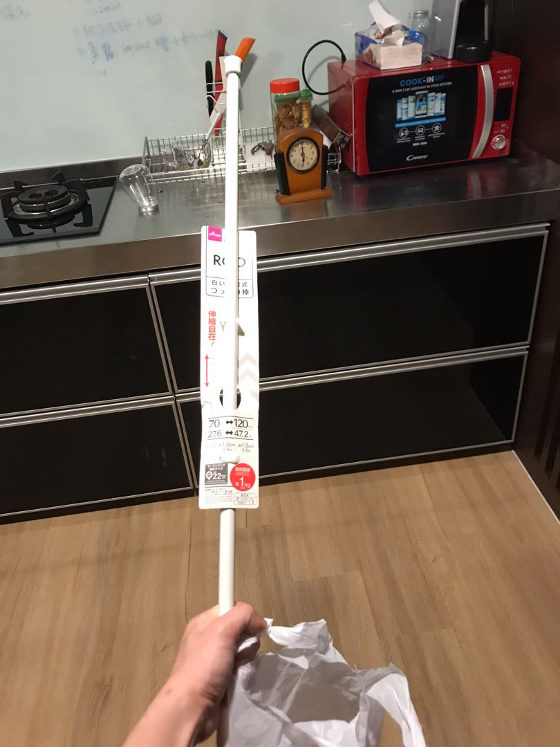 Daiso extendable curtain holder, Furniture & Home Living, Furniture ...
