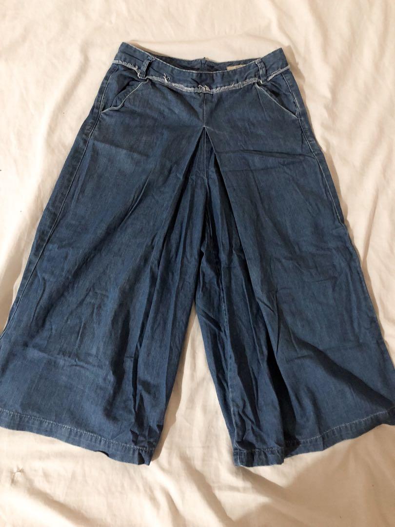 Denim Squarepants, Women's Fashion, Bottoms, Jeans on Carousell