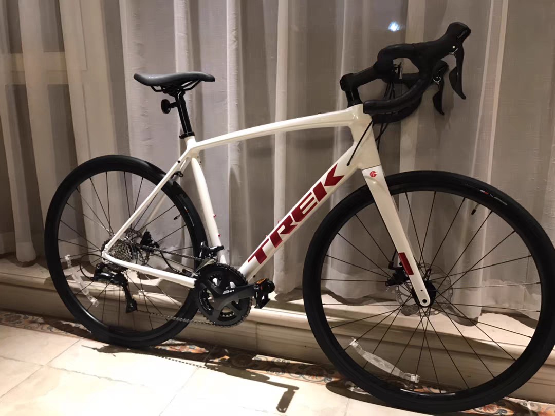 [Brand New] Domane AL 3 DISC, Trek Entry Level Road Bike with Shimano ...
