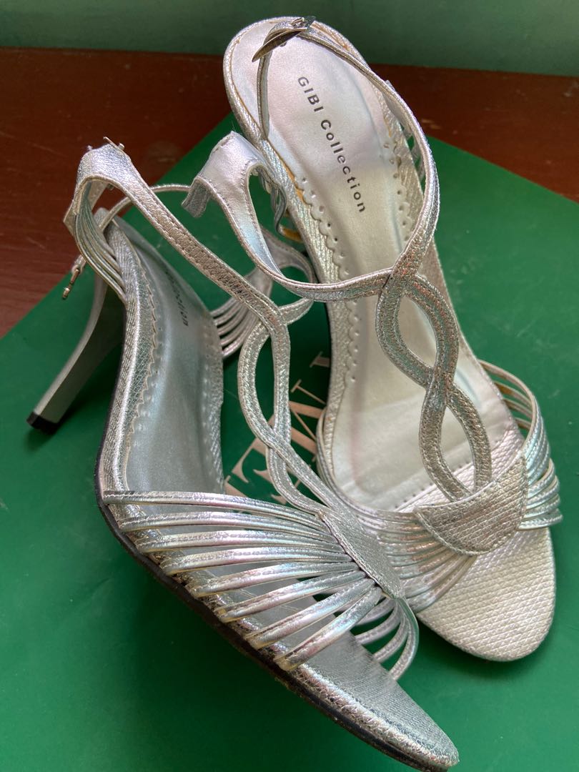 Gibi, Women's Fashion, Footwear, Heels on Carousell