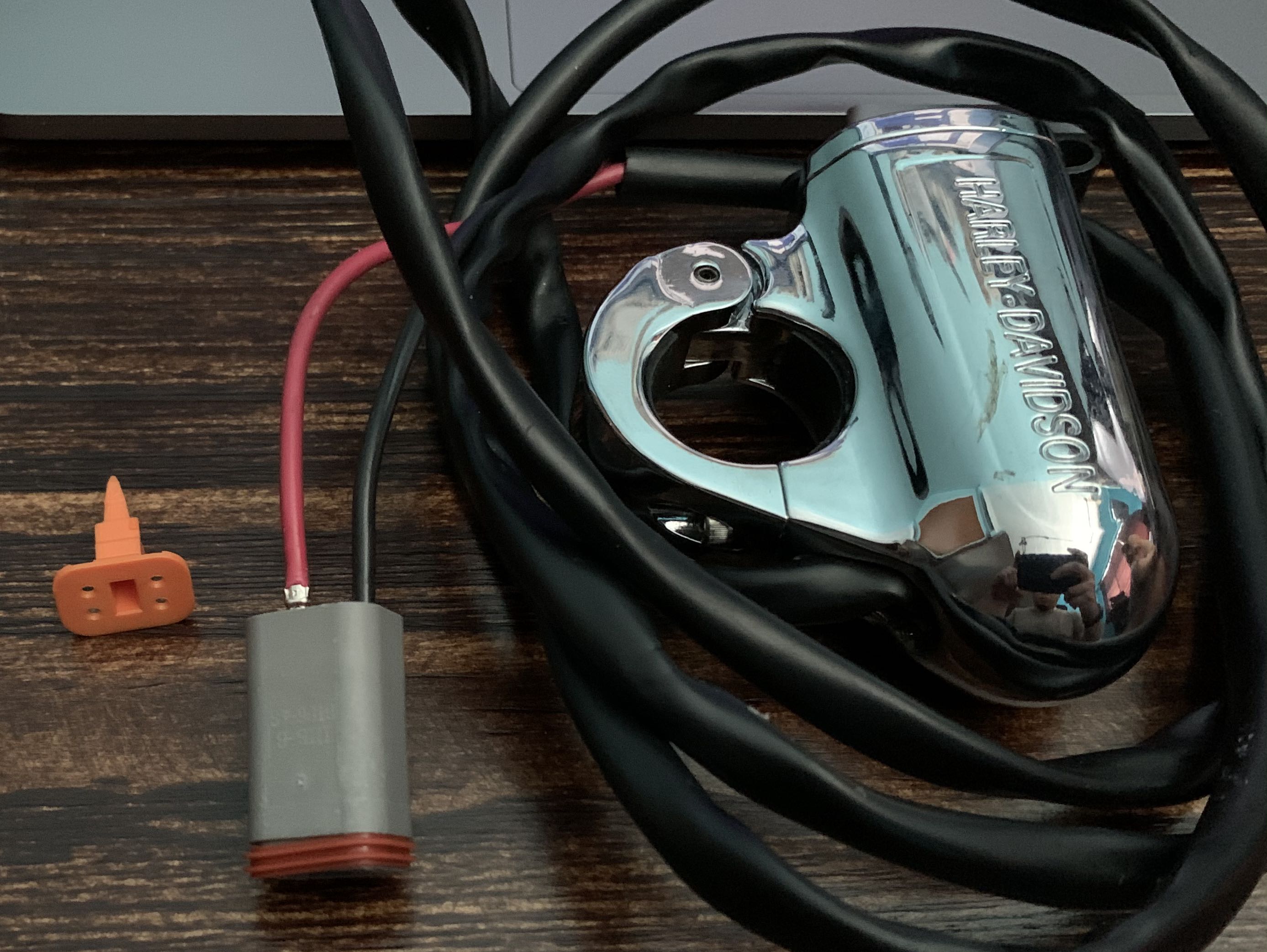 Harley Davidson Handlebar Mount Auxiliary Power Port, Motorcycles ...