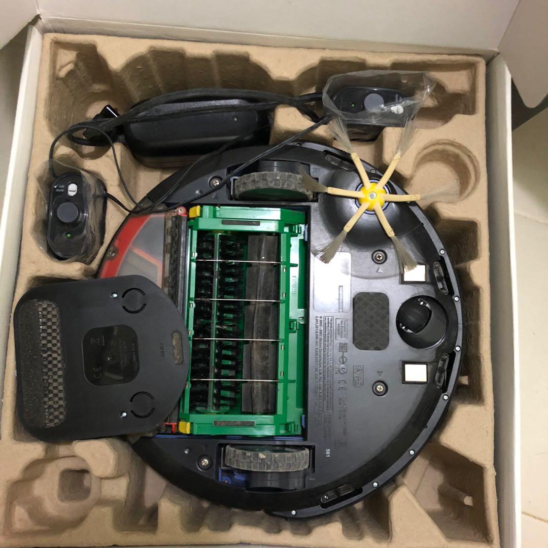 iRobot Roomba 560, TV & Home Appliances, Vacuum Cleaner & Housekeeping ...