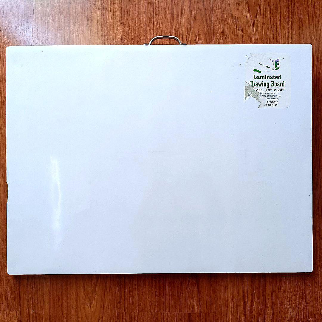 Laminated Drawing Board (18" x 24x"), Hobbies & Toys, Stationary ...