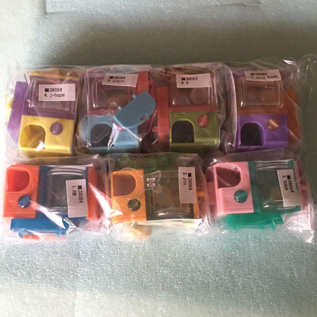 Mini Mini Gacha Machine TinyTAN Dynamite Ver., Hobbies & Toys, Toys ...