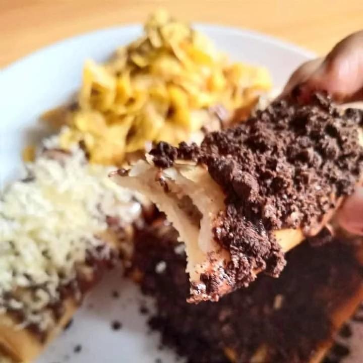 Popia pisang coklet, Food & Drinks, Homemade Bakes on Carousell