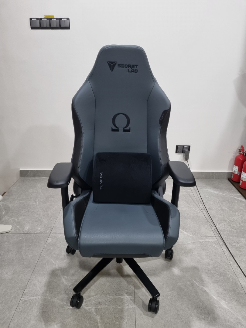 SECRET LAB OMEGA CHAIR 2020 (1 YEAR), Furniture & Home Living ...