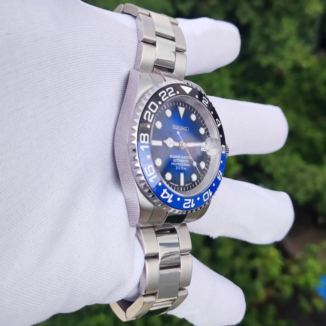 Seikolex Batman Gradient Blue Mod, Luxury, Watches on Carousell