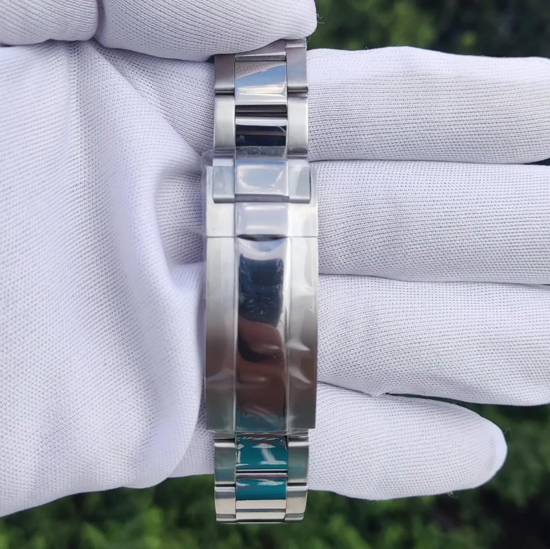 Seikolex Batman Gradient Blue Mod, Luxury, Watches on Carousell