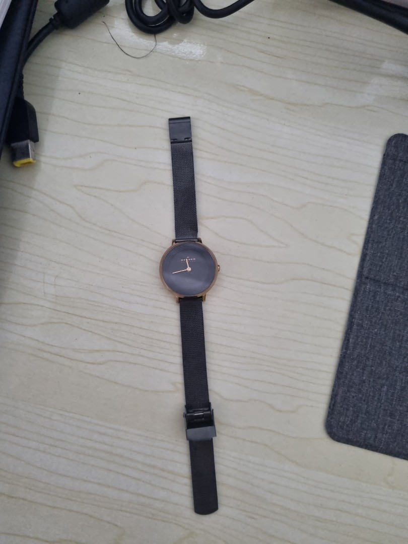 Skagen midnight steel mesh watch with rose gold face, Women's Fashion ...