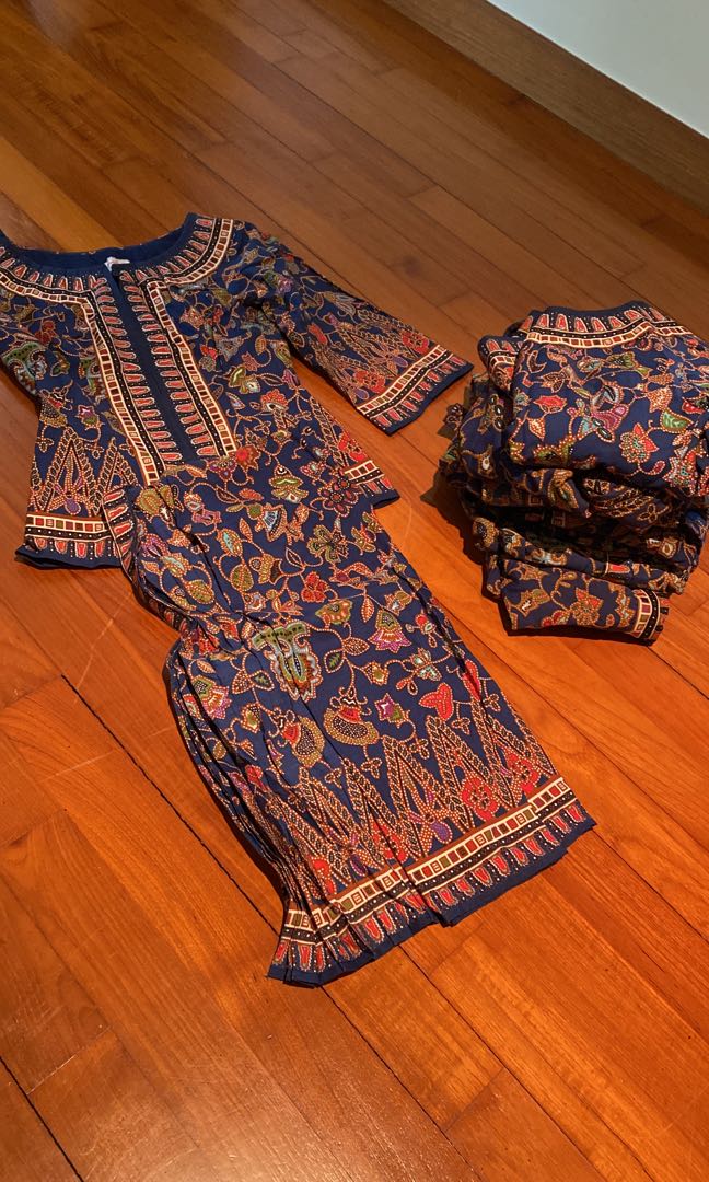 Sq authentic uniform, Women's Fashion, Dresses & Sets, Traditional ...