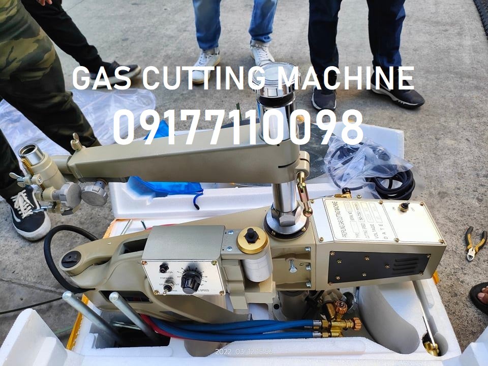 Titan Gas Cutting Machine, Commercial & Industrial, Construction Tools ...