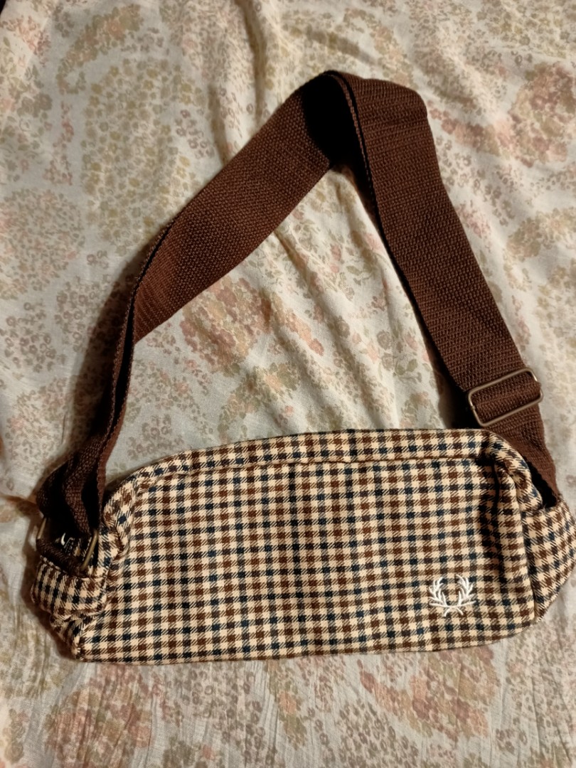 Vintage Fred Perry Checkered Cross Body Bag, Men's Fashion, Bags, Sling ...