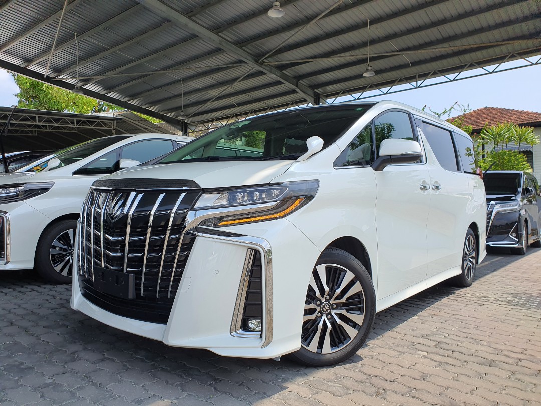 2020 Toyota Alphard SC 2.5L, Cars, Cars for Sale on Carousell