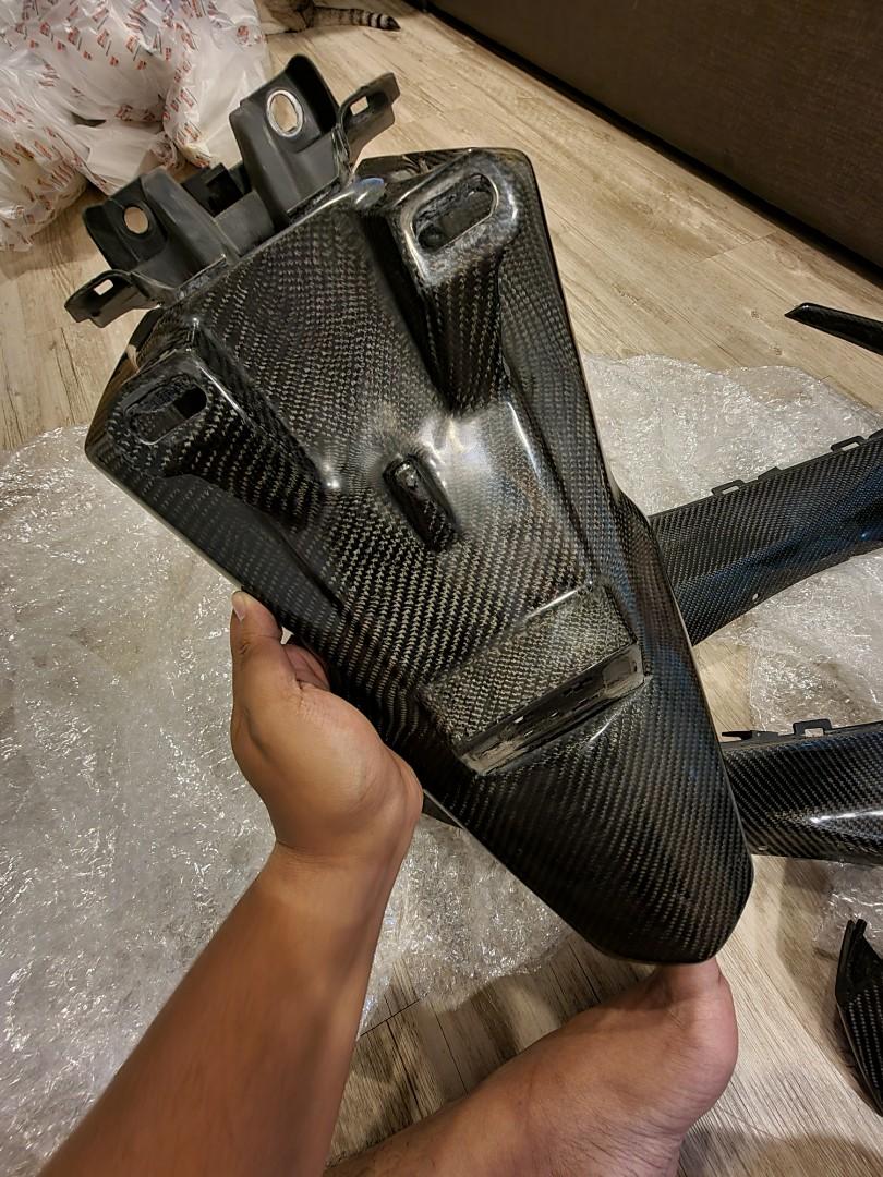 Aerox V1 Carbon Rear Fender, Motorcycles, Motorcycle Accessories on ...