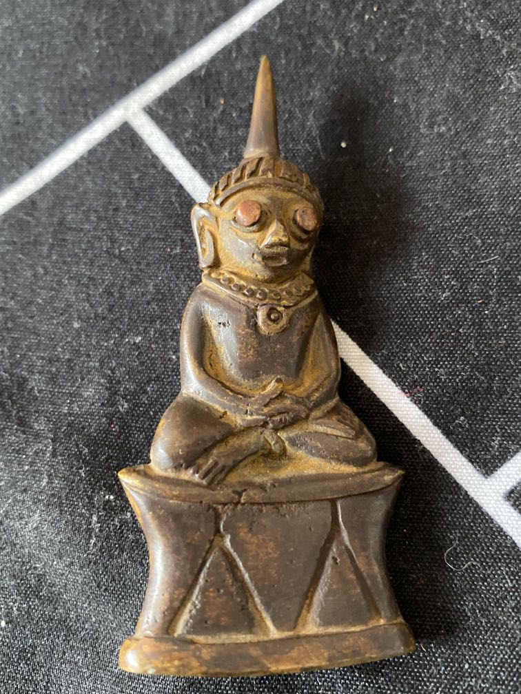 Coffin eye phra ngan Thai Amulet, Hobbies & Toys, Memorabilia ...