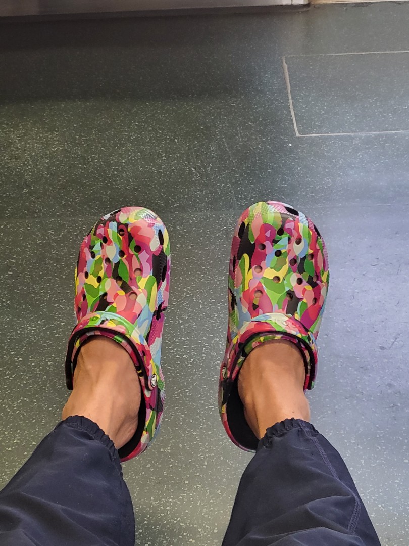 Crocs Classic Bubble, Men's Fashion, Footwear, Casual shoes on Carousell