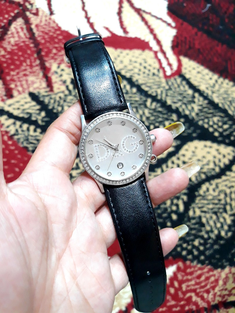 D & G womens watch, Women's Fashion, Watches & Accessories, Watches on ...