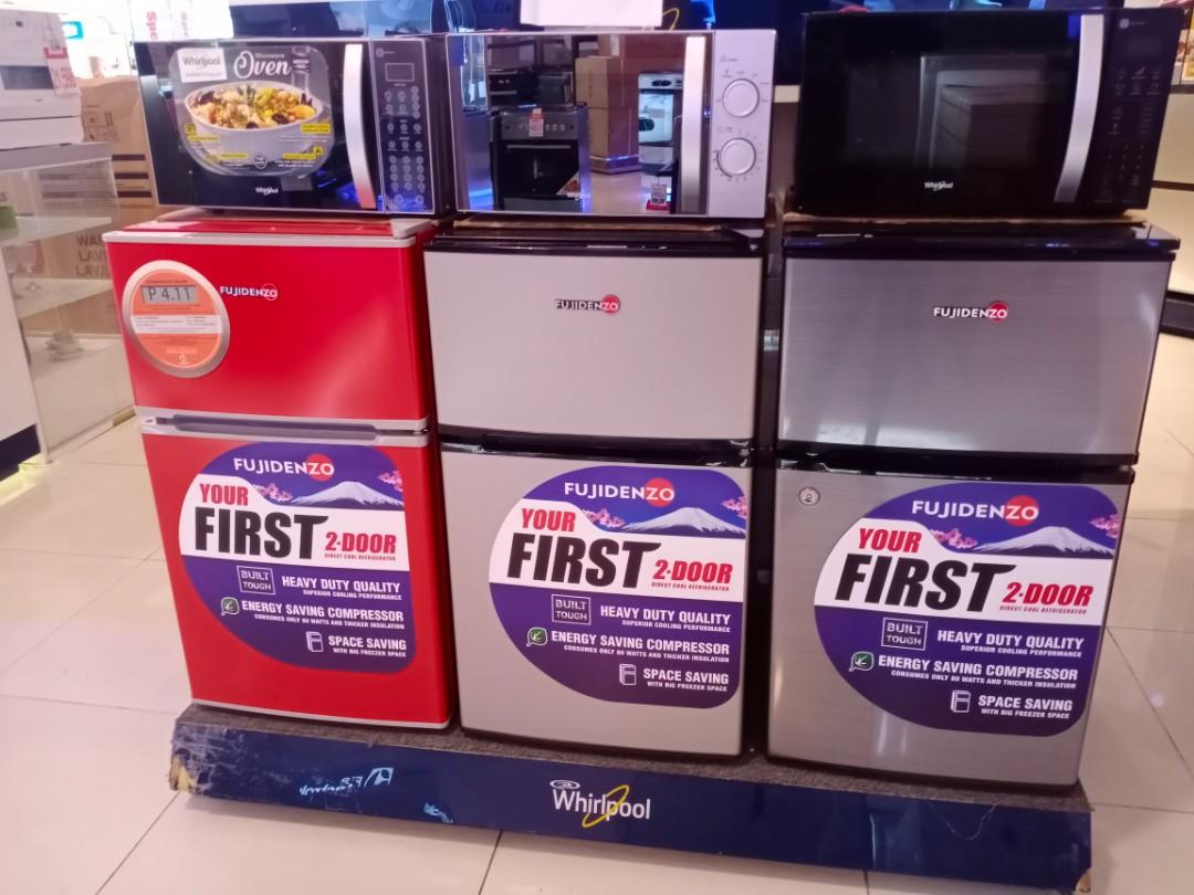 Fujidenzo personal refrigerator, TV & Home Appliances, Kitchen ...