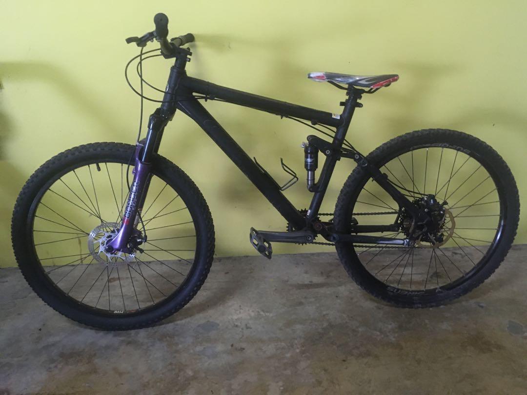 Giant NRS FULL SUSPENSION Mountain Bike, Sports Equipment, Bicycles ...
