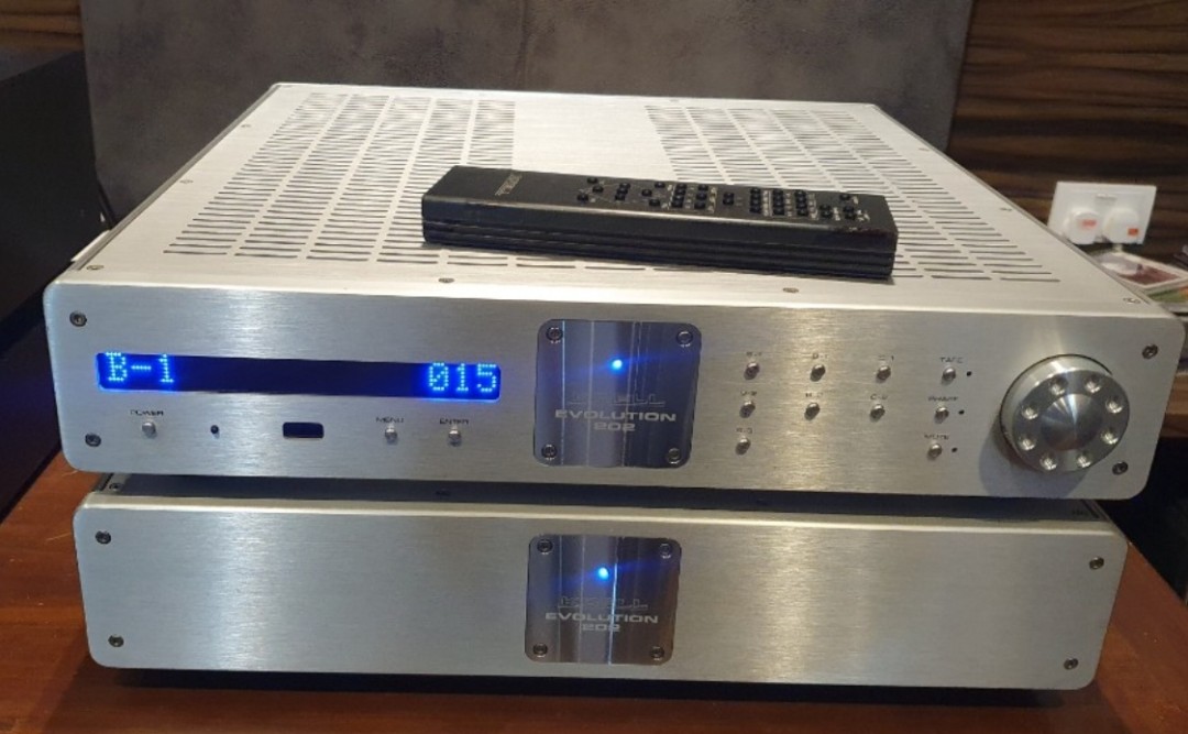 Krell Evo 202 preamplifier, Audio, Soundbars, Speakers & Amplifiers on ...