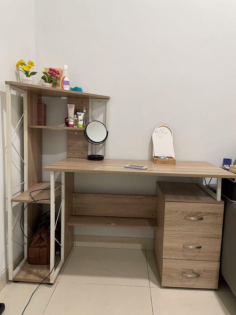 Meja kerja belajar informa, Perabotan Rumah di Carousell