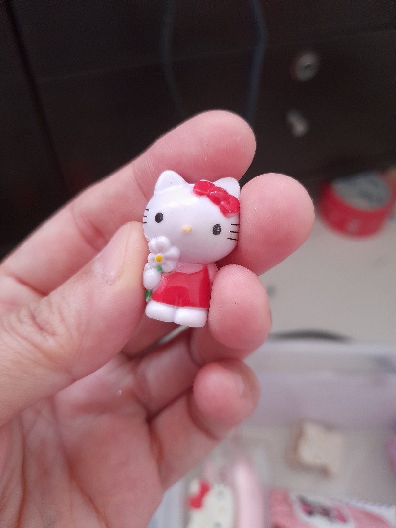 miniature hello kitty, Toys & Collectibles, Mainan di Carousell