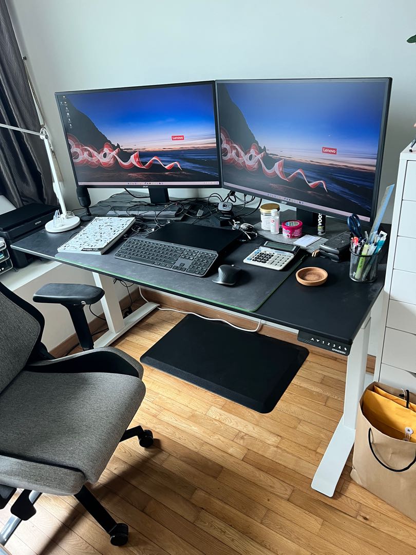 Omnidesk Pro 2020 (Entire set), Everything Else on Carousell