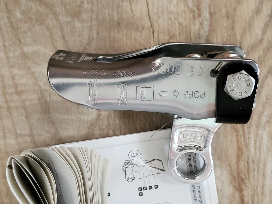 Petzl Shunt Rope Clamp B03B, 運動產品, 行山及露營 - Carousell