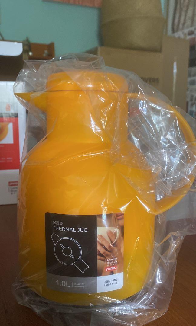 Pyrex hot/cold thermal jug, Furniture & Home Living, Kitchenware ...
